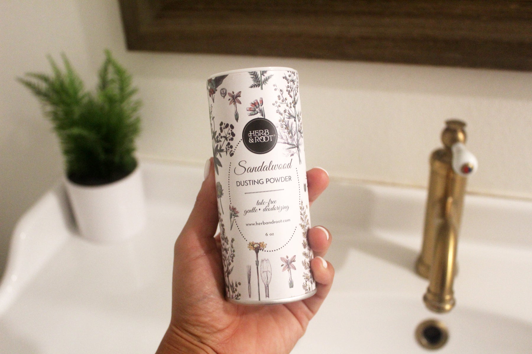 Sandalwood Dusting Powder- Talc-free soothing and deodorizing powder ...